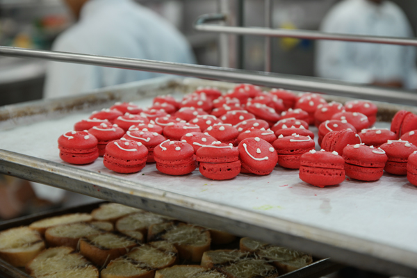 A Look Inside A Carnival Cruise Ship Kitchen